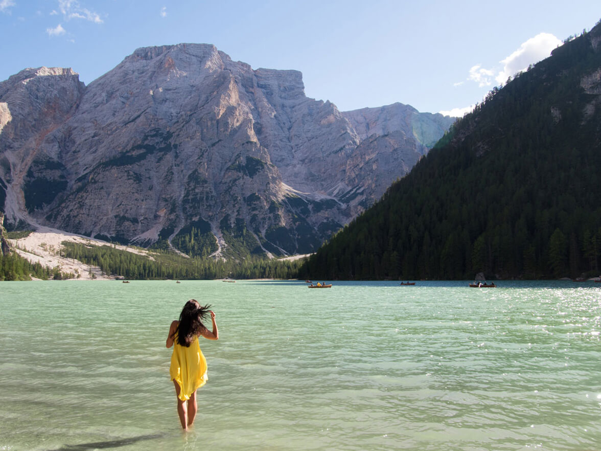 Der Pragser Wildsee in den Dolomiten - smilesfromabroad